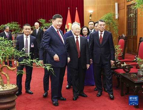习近平同越共中央总书记阮富仲举行会谈 求是网