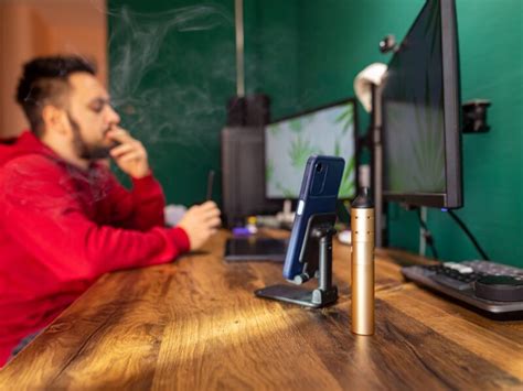 Kiffen Am Arbeitsplatz Ist Das Jetzt Erlaubt