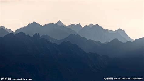 连绵起伏的群山图摄影图 山水风景 自然景观 摄影图库 昵图网