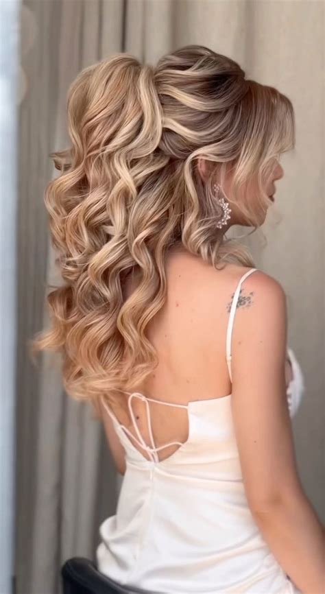 Half Up Half Down Wedding Hairstyles That Re Chic And Versatile Twisted Half Up With
