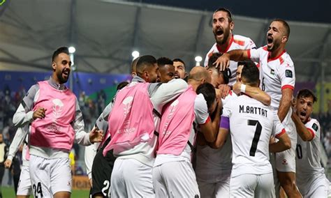 Imlebanon فلسطين تبلغ ثمن نهائي كأس آسيا للمرة الأولى