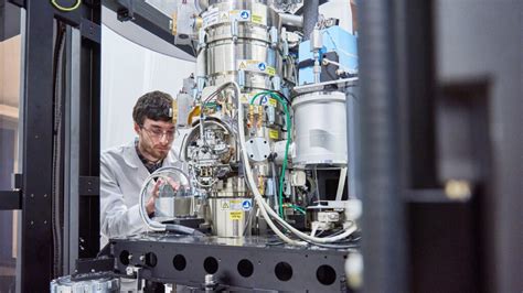 Electron Optics Spotlight Hittech News Hittech