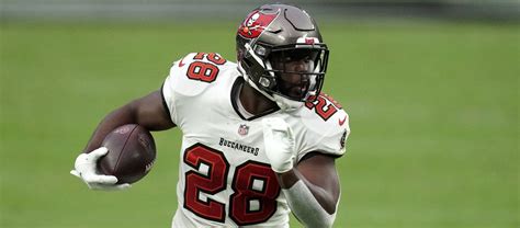Leonard Fournette Deep Dive Rb1 Or Potential Bust 2022 Fantasy