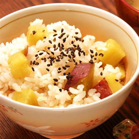 【みんなが作ってる】 サツマイモご飯のレシピ 【クックパッド】 簡単おいしいみんなのレシピが331万品