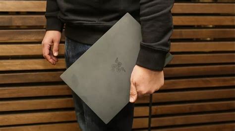 Razer Blade Stealth 13 Gaming Laptops Mentitude