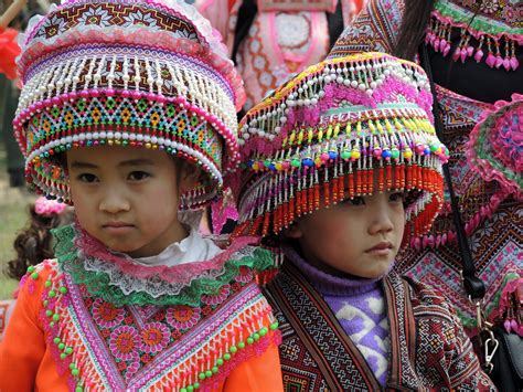 Bambini Miao Tiao Hua Po Festival Il Fotografo