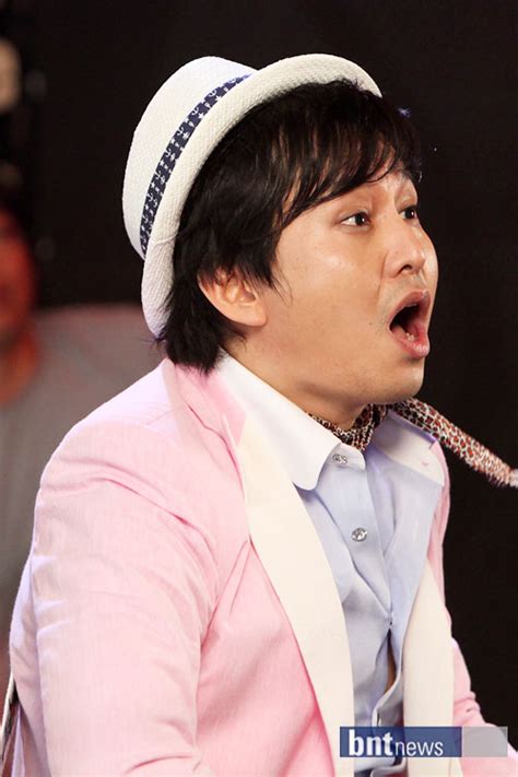 포토 윤기원 코믹한 연기 일품이네~ Bnt뉴스