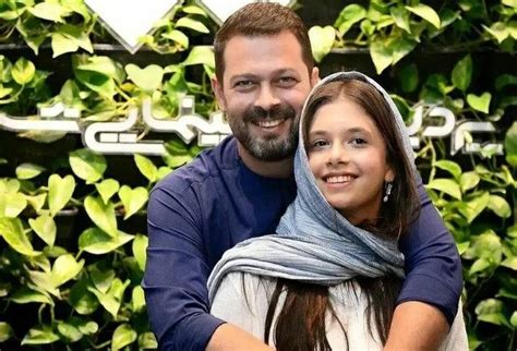 ببینید همخوانی عاشقانه پژمان بازغی و دخترش نفس داخل ماشین لوکس