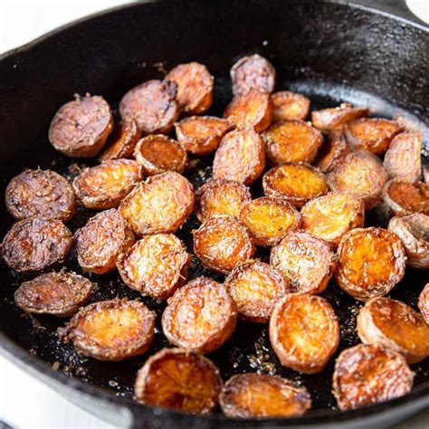 Crispy Cast Iron Skillet Potatoes