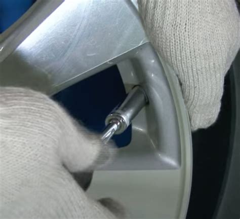 How To Install An Internal TPMS OBD Australia