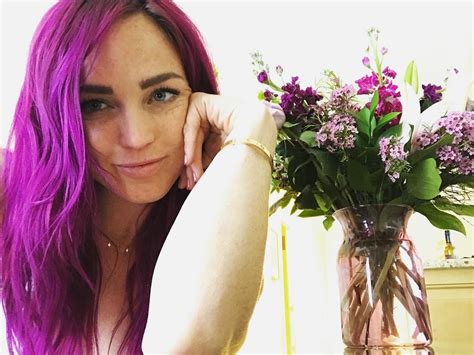 Caity Lotz Sexy 23 Photos The Fappening
