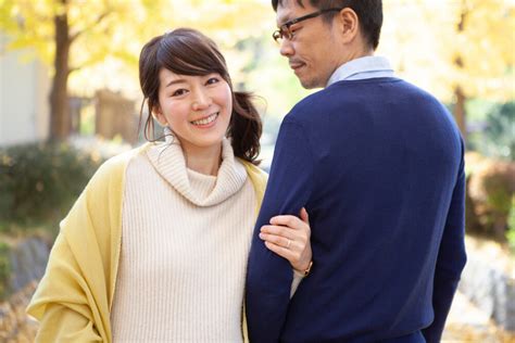 50代男性と20代女性が付き合う方法！出会いのきっかけと関係づくり 中高年・50代・60代・70代の出会い情報館