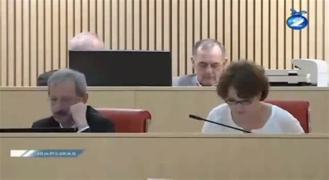 დედასაც შევეცი ვინც თქვა და თქვენი დედაც მოვტყან კაკო ბობოხიძე Coub