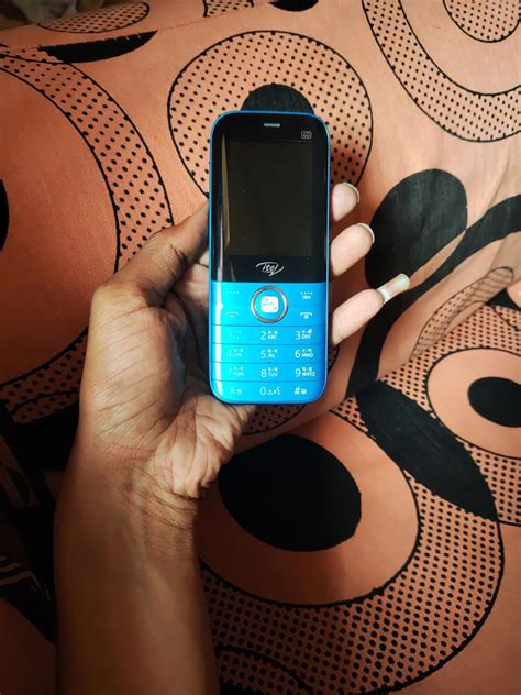 Itel MagicX Pro G Wi Fi Hotspot Tethering MAh Big Battery Inch QVGA D Curved Display