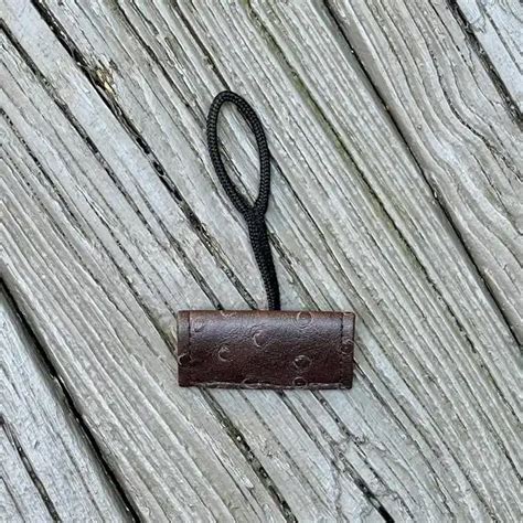 Toggle Stirrup Lock Everythingeq