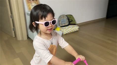 화려한 공항패션 효블리 거울 보고 행복한 이유 ㅎㅎ Youtube