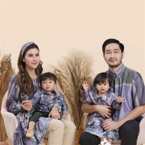Biar Nggak Mati Gaya Ini 9 Ide Foto Bareng Keluarga Saat Lebaran