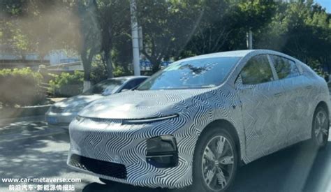 何小鹏：2023年小鹏要推出5款新车此前计划3款 Carmeta