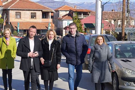 Христијан Мицкоски On Twitter Денеска сме во Вевчани да ја продолжиме традицијата со