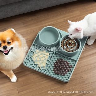 硅胶宠物慢食垫舔舐垫硅胶强力吸盘防打翻食盆狗碗猫碗宠物垫 阿里巴巴