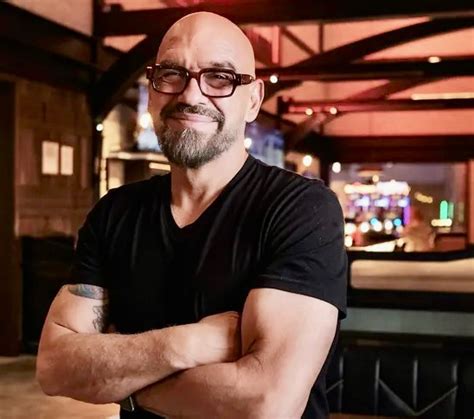 Chef Michael Symon New Headliner For Cleaver And Cork 23 Tallahassee Table