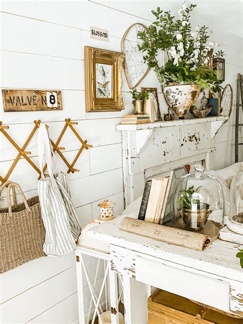 How To Create Simple Decor Vignettes Robyns French Nest