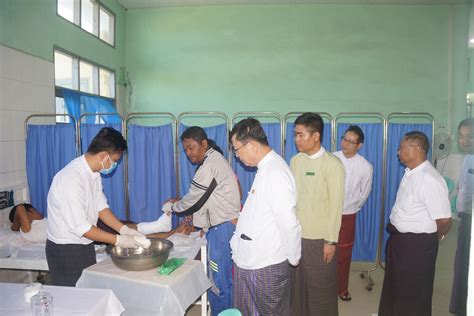 ဖြူးမြို့နယ်အထူးကုဆရာဝန်ကြီးများမှ နယ်လှည့်ကွင်းဆင်းဆေးကုသပေးခြင်းများ ဆောင်ရွက်ပေး