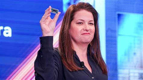 英特爾發布 Intel Core Ultra 與第 代 Xeon 處理器加速實現 AI Everywhere UNIKO s Hardware