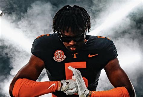 Jordan Ross Turns Heads During Ua All American Week Representing Tennessee Football Sports