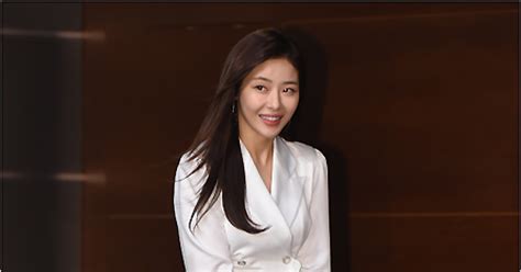 [md포토] 박하나 화사한 미소로 등장