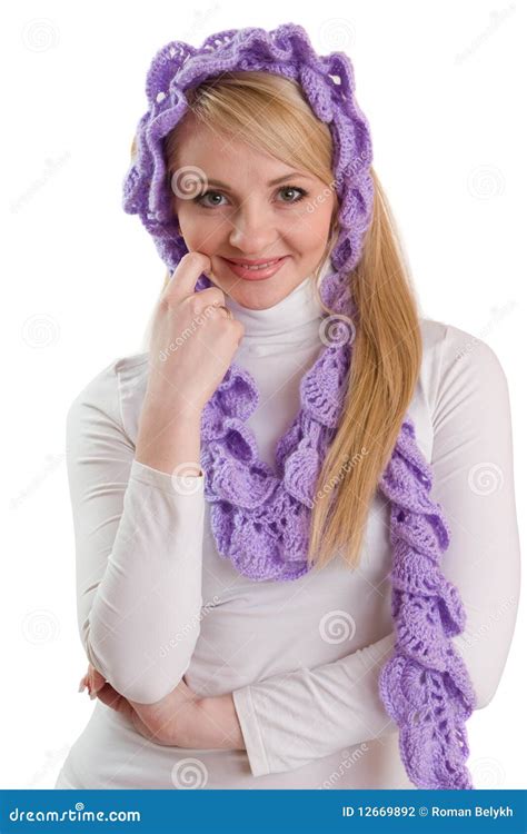 Ragazza Di Bellezza In Sciarpa Viola Fotografia Stock Immagine Di Persona Caucasico 12669892
