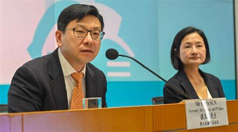 輸入人才計劃接逾10萬宗申請 孫玉菡：至今已批61萬宗 新浪香港