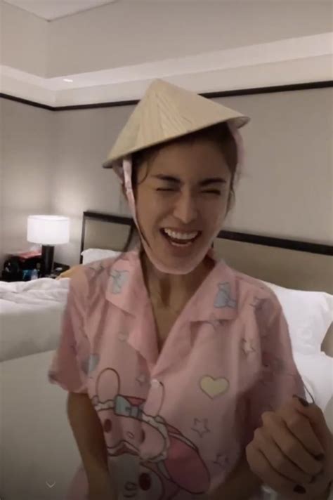 รู้สึกสดชื่นจังค่ะ On Twitter ชมพูเป็นคนที่มีหลายลุคมากในคนเดียว บทจะ
