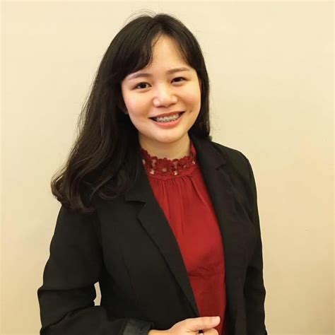 Chia Xin Yi 谢欣瑜 Cindy Xyc • Threads Say More