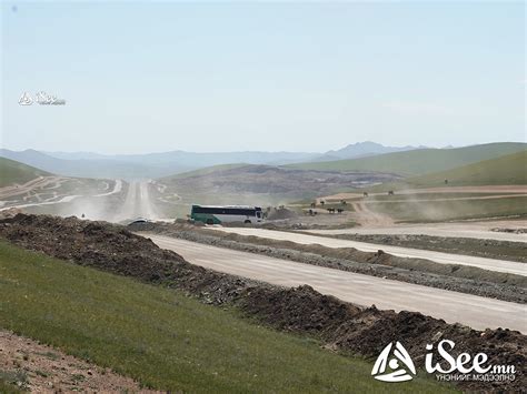 Улаанбаатар Дархан чиглэлийн автозамын Баруунхараагийн төвөөр дайрах хэсгийг өнөөдөр нээжээ