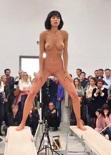 Foto Di Zaria Is Put On Display And Humilated By The Club Membership Due To Her Husband Refusing