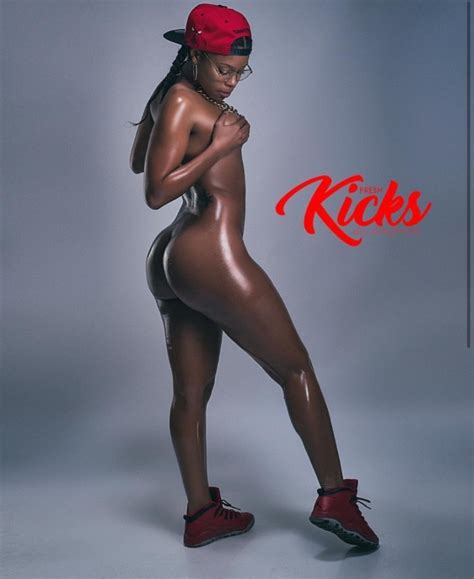 Coochie Shesfreaky