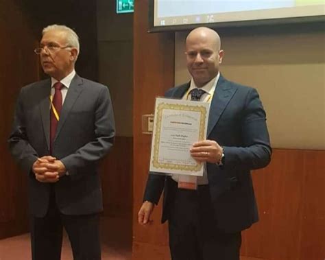 El Dr Najib Dagher Premiado Por Su Intervención En La Conferencia