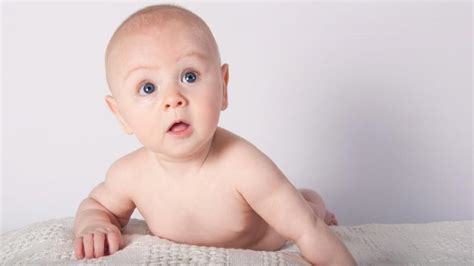 ضربان قلب طبیعی جنین چند است و از چه زمانی شنیده می شود؟