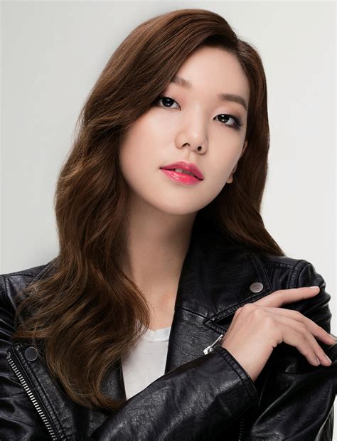 Lee Ho Jung Allure Magazine October Issue ‘16 Korean Photoshoots