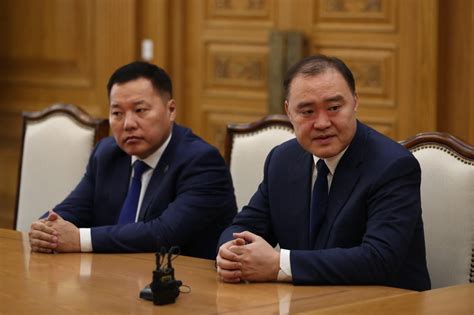 МАН ын дарга Л Оюун Эрдэнэ АН ын дарга Л Гантөмөрийг хүлээн авч уулзав