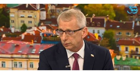 Николай Денков Калин Стоянов да подаде оставка премиерът Главчев не