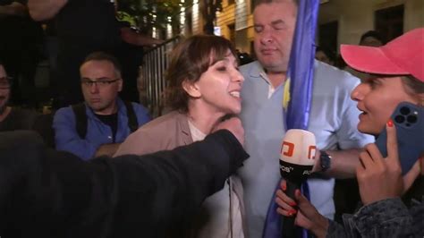 ჭკუიდან გადასული შოთა უტიაშვილის ცოლი Youtube