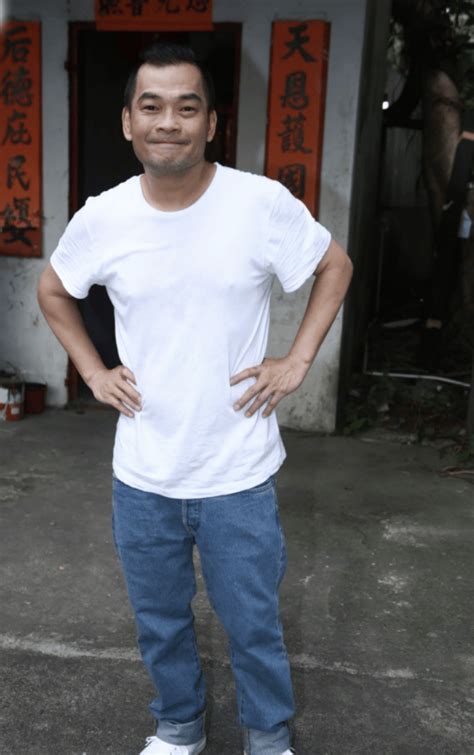 突发！香港资深男星遭遇车祸，车身受损气囊弹出，曾2年无收入