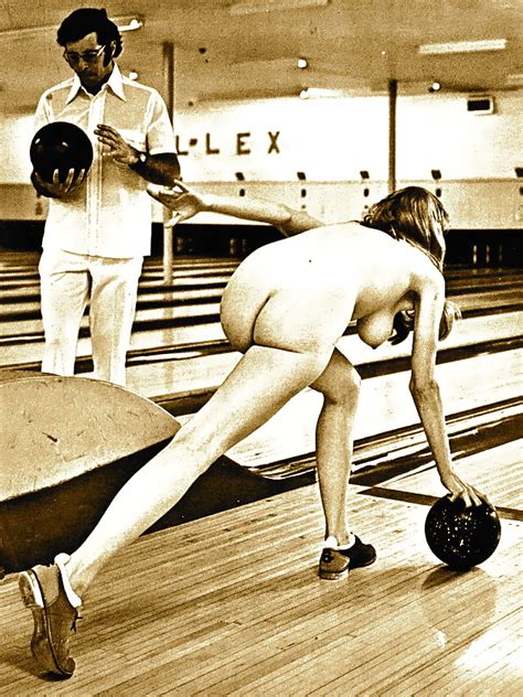 Nackt Bowling Porno Bilder Sex Fotos Xxx Bilder 2062699 Pictoa