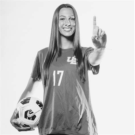 Kaylee Woosley Attacking Midfielder Evansville Purple Aces Nil Kaylee Woosley Attacking Midfielder Evansville Purple Aces Nil