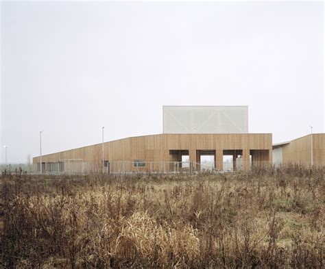 Polycarbonate In Architecture 10 Translucent Solutions Archdaily