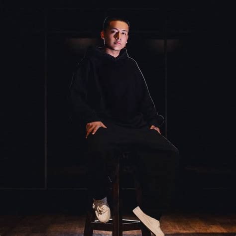 Robert Nina Robi ⚡ Robirobni • Threads Say More