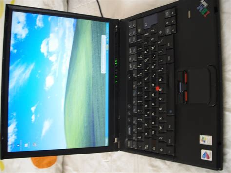 Anti Widescreen Business Notebook IBM Thinkpad T P