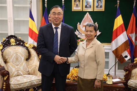 សម្តេចកិត្តិសង្គហបណ្ឌិត ម៉ែន សំអន៖ អនុញ្ញាតិឱ្យប្រធានក្រុមប្រឹក្សាភិបាលសមាគមកម្ពុជា ចិន